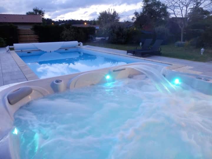 Aux Deux Pins : Jacuzzi, Sauna, Piscine 5x10 Zen - Seignosse