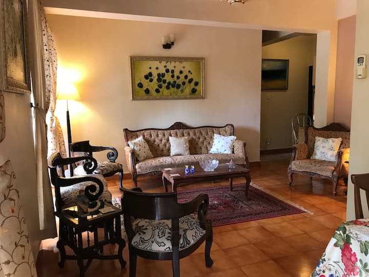 Charming Beautiful  2 Bedroom Apartment Arpora - Goa