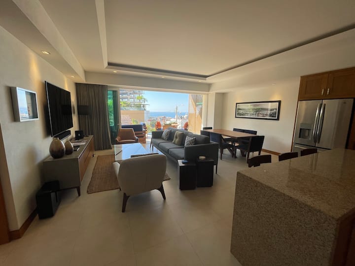 Casa Estrella Grande - Large Spacious Condo - Puerto Vallarta