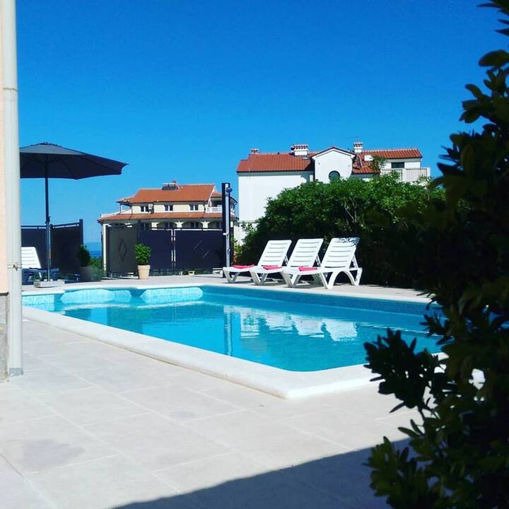10% Discount From 17/6 To 24/6 - Summer House - Medulin