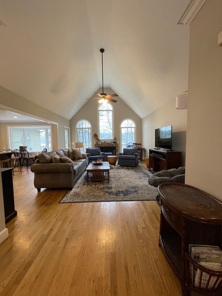 Last Minute Cancellation. Book June 30 To July 3 - Lake Oconee, GA
