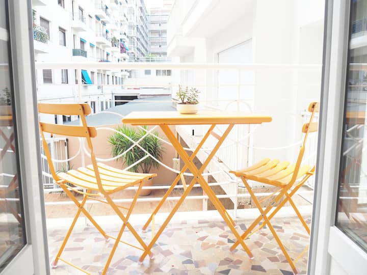 Golden Square Massenet Studio For 3 Persons - Hotel Ibis Budget Nice Palais Nikaia