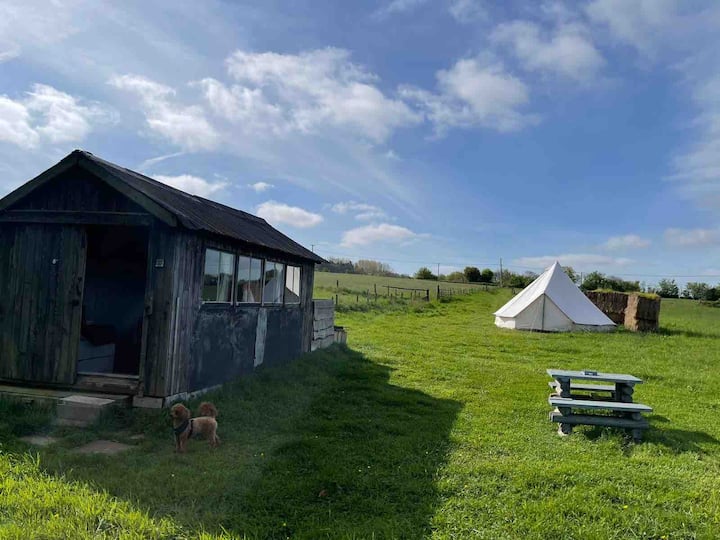 Exclusive &Secure Camping 4 Small Groups/families. - Chippenham