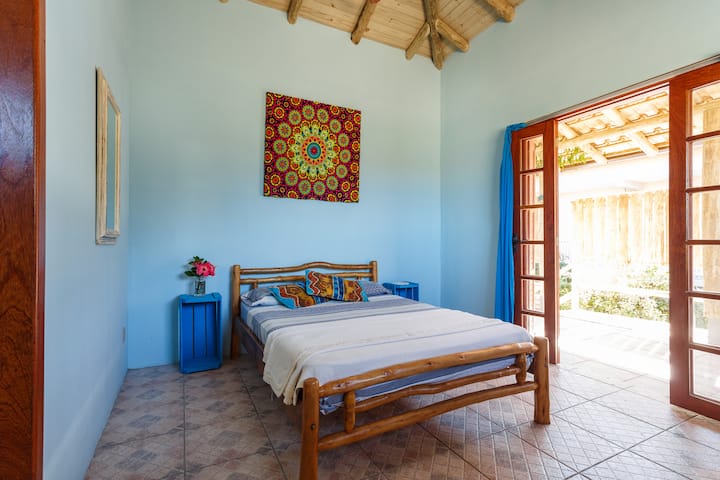 Suite Na Guarda Do Embaú • Sur Iemanjá 200m Do Mar - Brazil