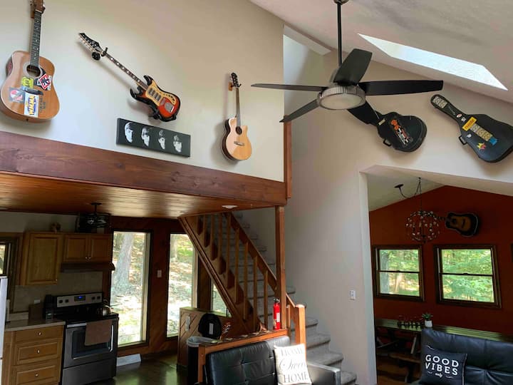 Poconos Family Fun Filled Resort - Sawcreekestates - Bushkill, PA