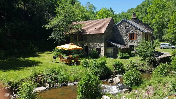 Have You Ever Stayed In A Watermill - Saint-Gervais-d'Auvergne
