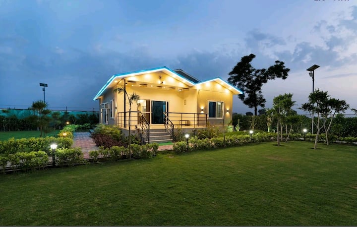 De Villa202 Near Expo Noidasector 150 Five 9)60304 - Noida