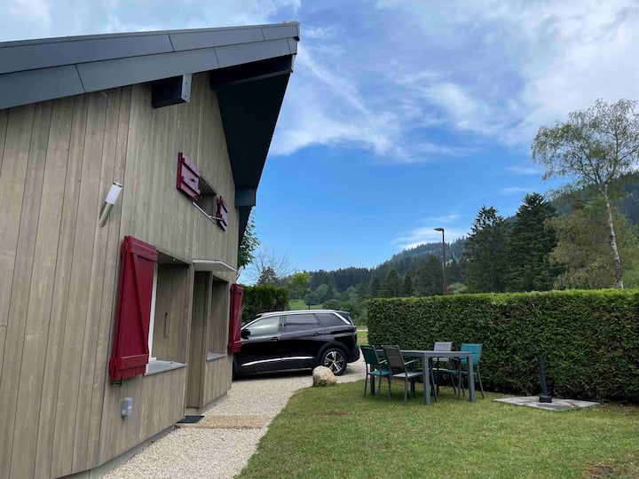 Le Chabotin, Chalet Cocooning Aux Pieds Des Pistes - Métabief