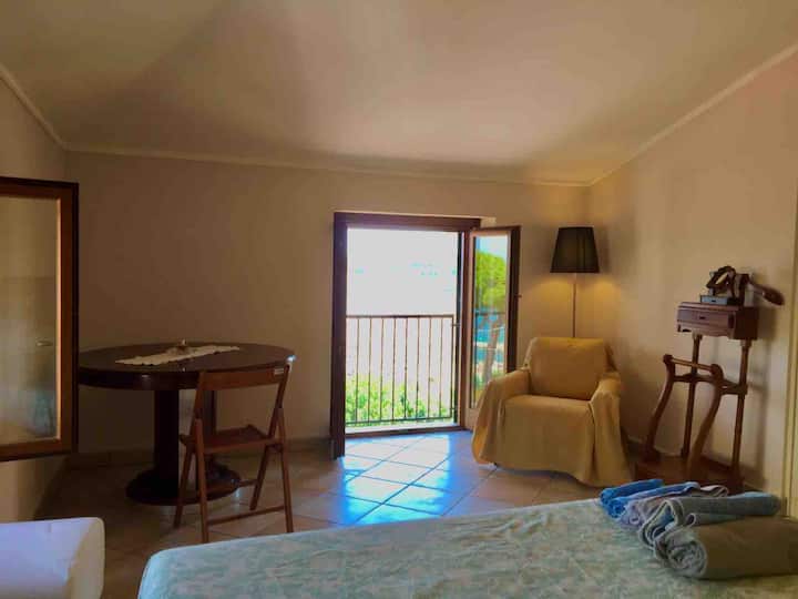 Appartamentino Autonomo In Villa Panoramica - Gaeta