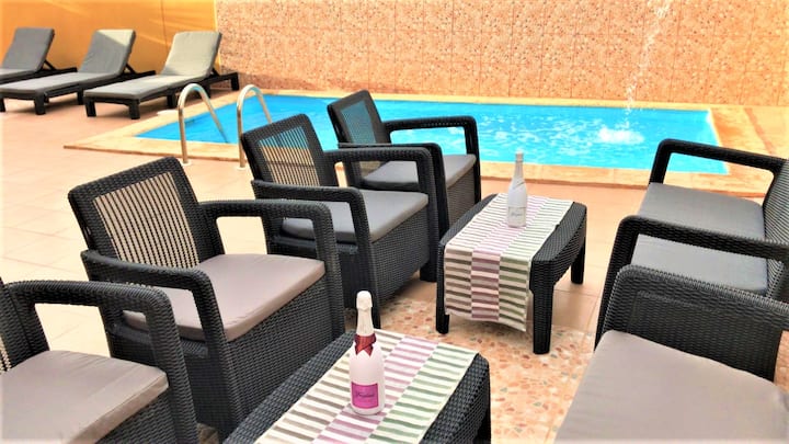 Villa Relax Located Costa De Antigua - Antigua