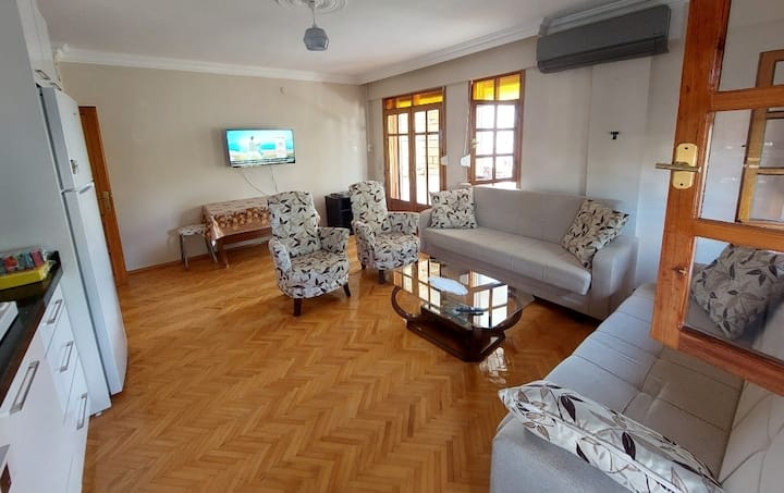 50 M From The Beach. - Altınoluk