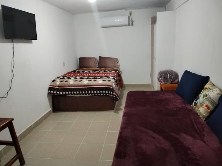 Cómodo, A 5 Minutos De La Playa,  Y Amueblado. - Mazatlán