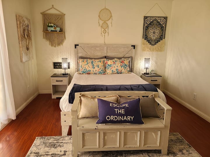 2bed Condo W Pool By Nellis - North Las Vegas, NV