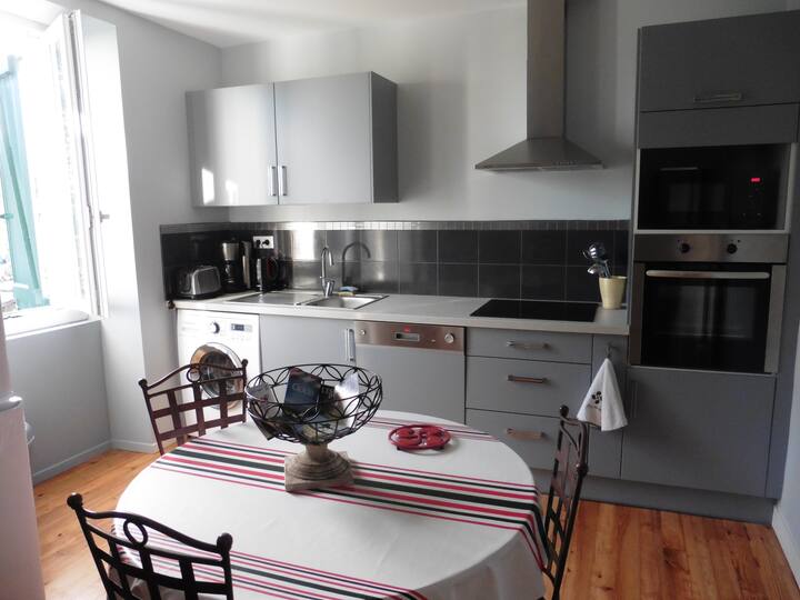 T3 Dans Maison Individuelle - Espelette