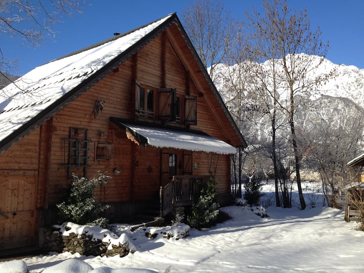 Joli Chalet De Bassey - Le Bourg-d'Oisans