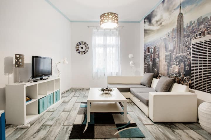 ✅ Luxury, Modern Apartment, Nespresso, Hp Notebook - Budapest