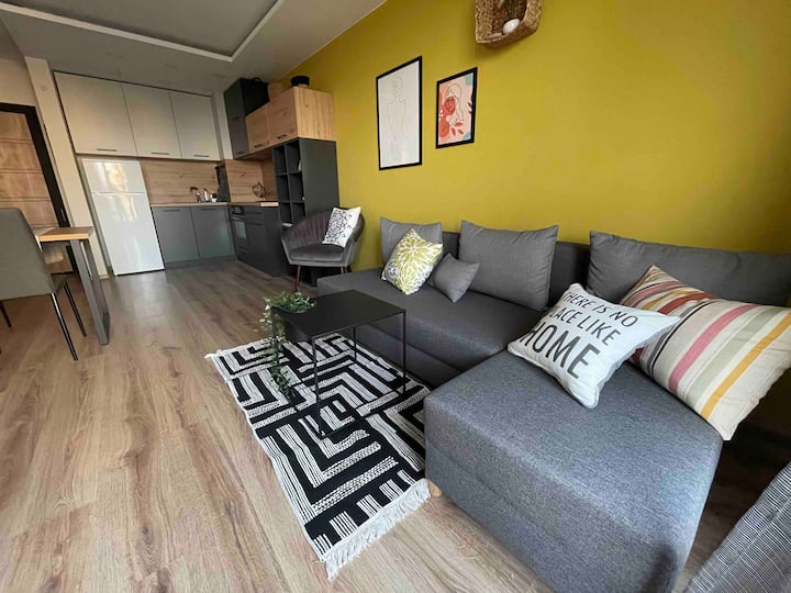 Trendy & Comfy Brand New Apt. With Sea & Park View - Burgas