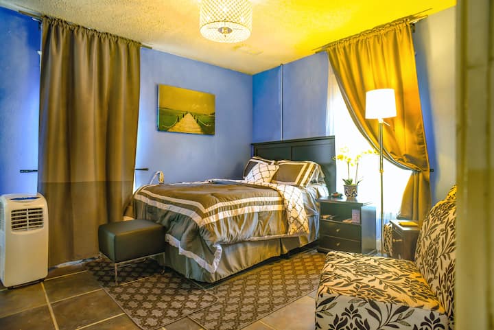 S.l.h Suites: Safe Like Home - Kansas City