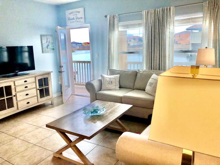 Hermoso Departamento Con Acceso Directo A Piscina¡ - Port Isabel, TX