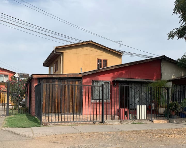 Hermosa Casa En Barrio Tranquilo - Puente Alto