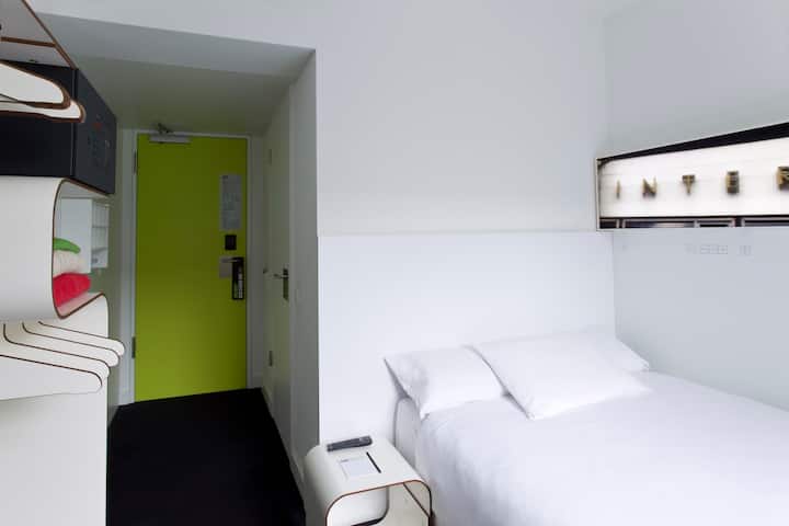 Individual Hotel Gat Point Charlie Berlin - Berlin