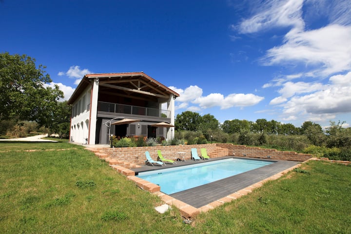 Villa With Saltwater Pool With Olives & Hazelnuts - Italy