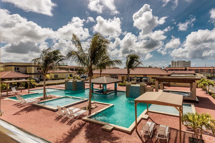 50% Off ! - Apt (1br,1bt) Walk To Eagle Beach! - Aruba
