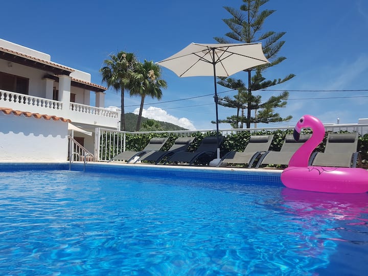 Villa Kiku Ibiza: Outstanding Location & Very Cozy - Islas de Ibiza