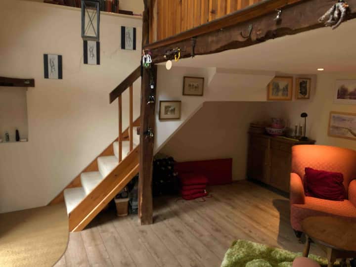 Barn Conversion In Pretty Test Valley Village - Andover, KS