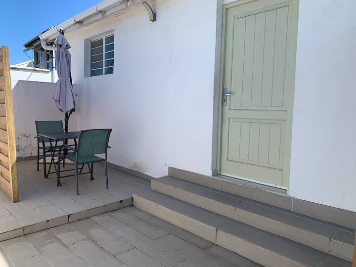 Ocean Bay 2 - Grand Studio Climatisé Proche Plage - Fort-de-France