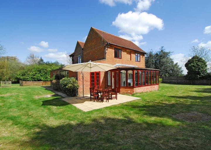 4 Bed Home In Mill Ride Golf Course - Berkshire