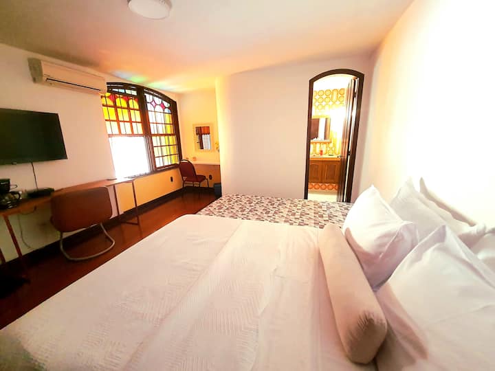 Suíte4espanha 1a5hosp Ar, Tv, Frigobar Prox Icaraí - Niterói