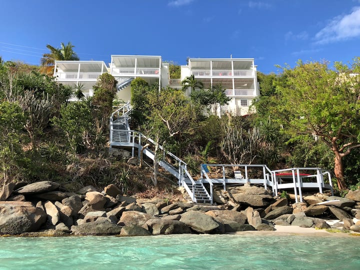 Villa Eau Claire - Magens Bay Beachfront Villas - Saint Thomas