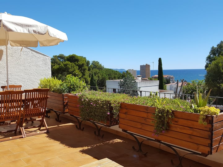 Apartamiento áTico Con Vista A Mar - La Escala