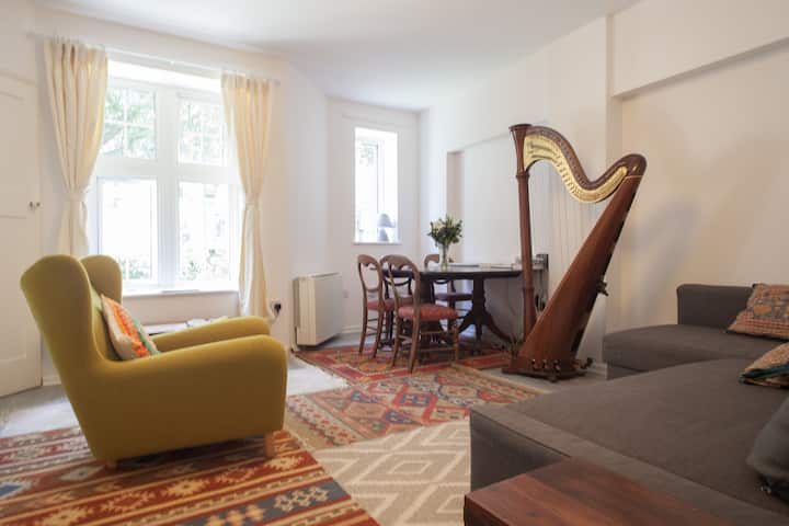 Quiet Flat With Huge Garden In London's Heart. - London