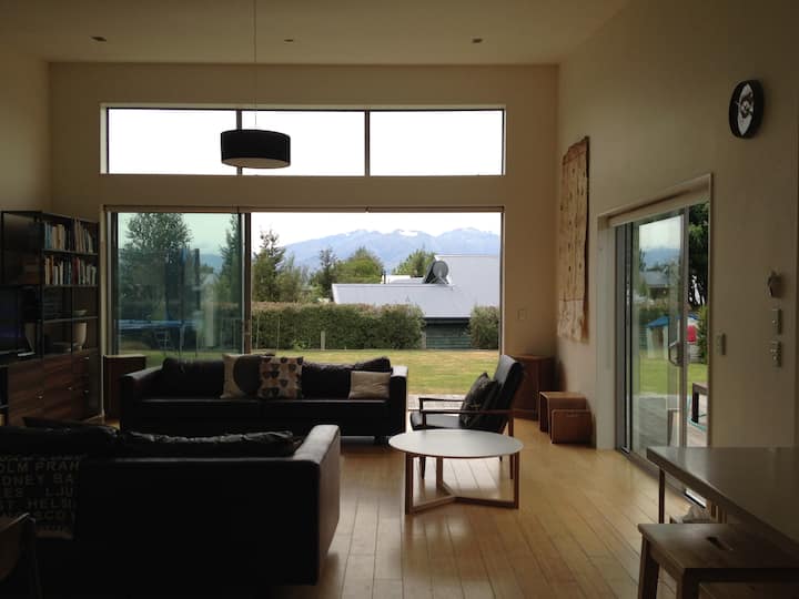Contemporary Home On Aspinall - Wanaka