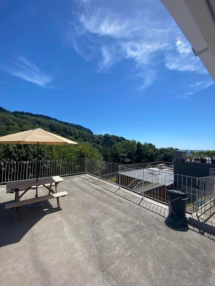 Sea Shaw - Modern Holiday Villa + Sea View. - Villas for Rent in ...