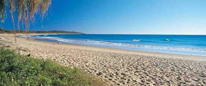 Turkey Beach Holiday Rentals & Homes - Queensland, Australia | Airbnb