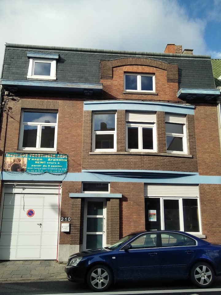 Grande Maison à Mouscron De 3 à 12 Pers - Menen