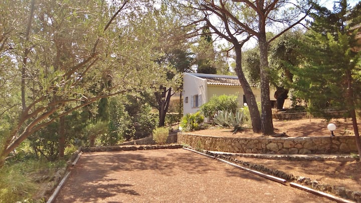 Maison Au Calme Avec Barbecue Et Boulodrome - Saint-Raphaël