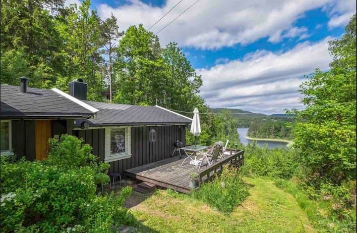 Koselig Hytte Med Nydelig Utsikt, Nær Krs Sentrum - Kristiansand