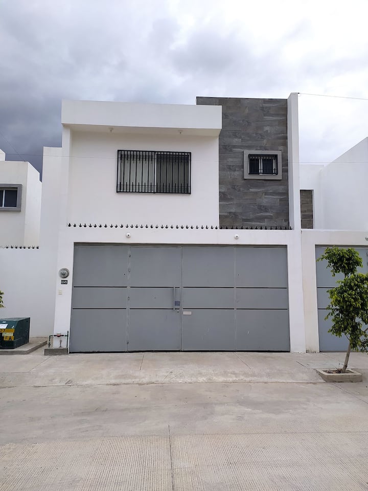 Casa Mallorca Alojamiento Completo - San Luis Potosí