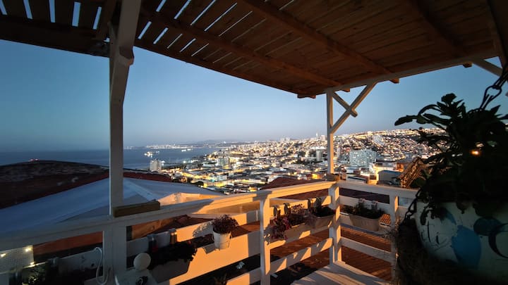 Mar Y Poesía Con Vista Al Mar - Valparaíso