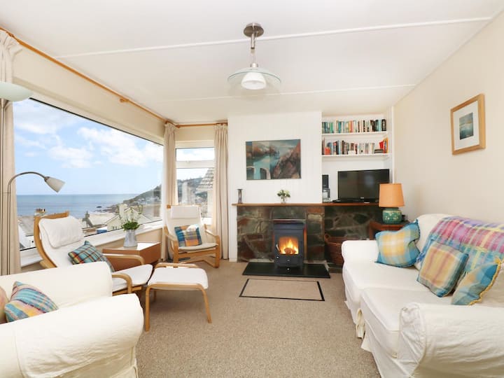 House With Stunning Seaview And South Facing Patio - Mousehole
