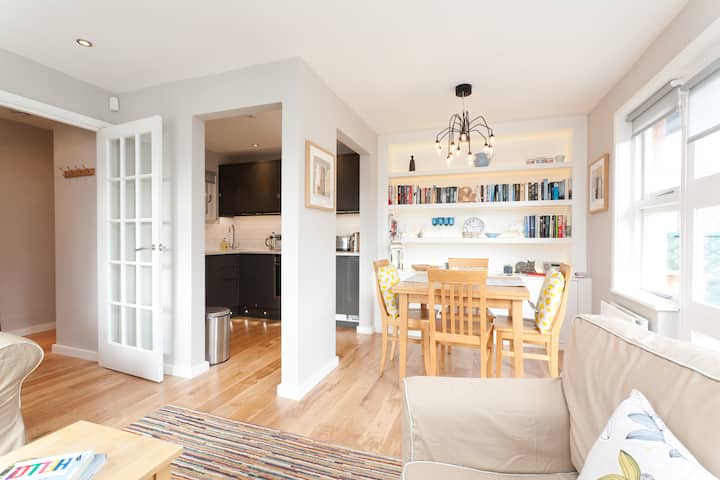 Stunning 2-bedroom Top-floor Duplex With Balcony - London Euston station