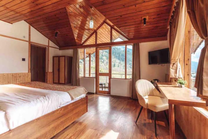Manali Cottage With A View - Manali