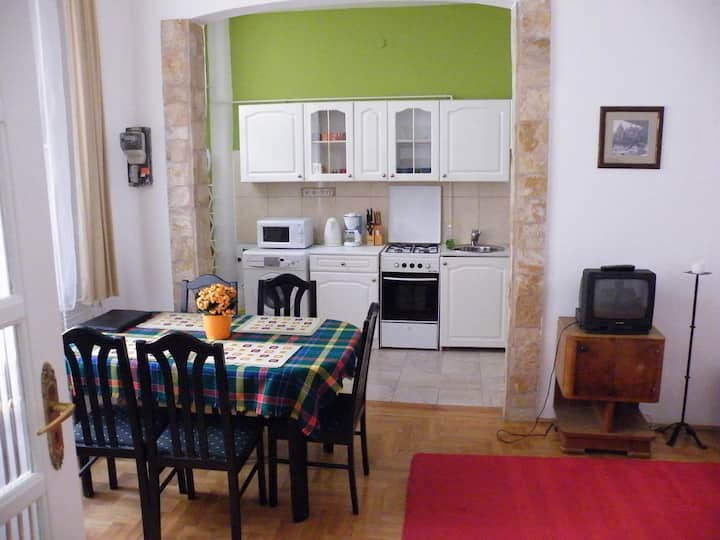 Supercenter With Free Internet - Budapeszt