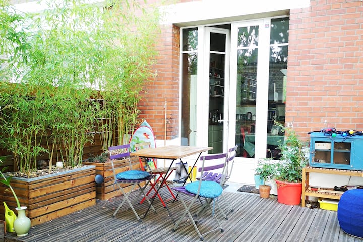 Proche Canal, Duplex Avec Grand Jardin - Paris