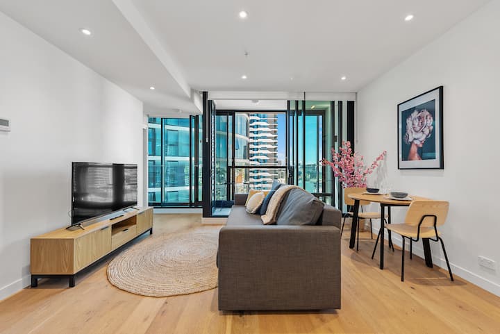 Bright & Central City Apt In Iconic Building! - Brisbane
