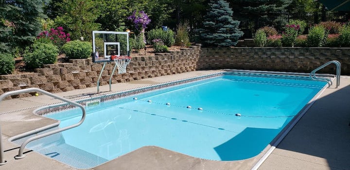 Your Own Private Resort For The Ryder Cup! - Sheboygan, WI
